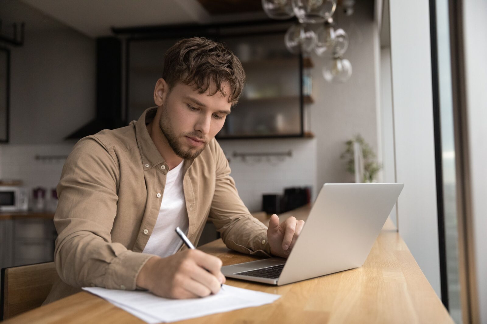 Ergonomics At Work: Protecting Your Spine In The Office | New Jersey ...