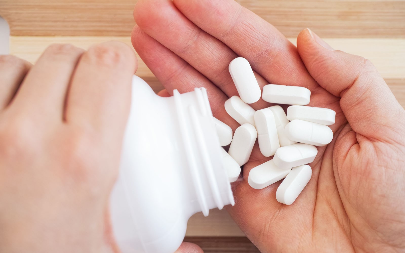 The Signs and Symptoms of Magnesium Deficiency | Alternative Health ...